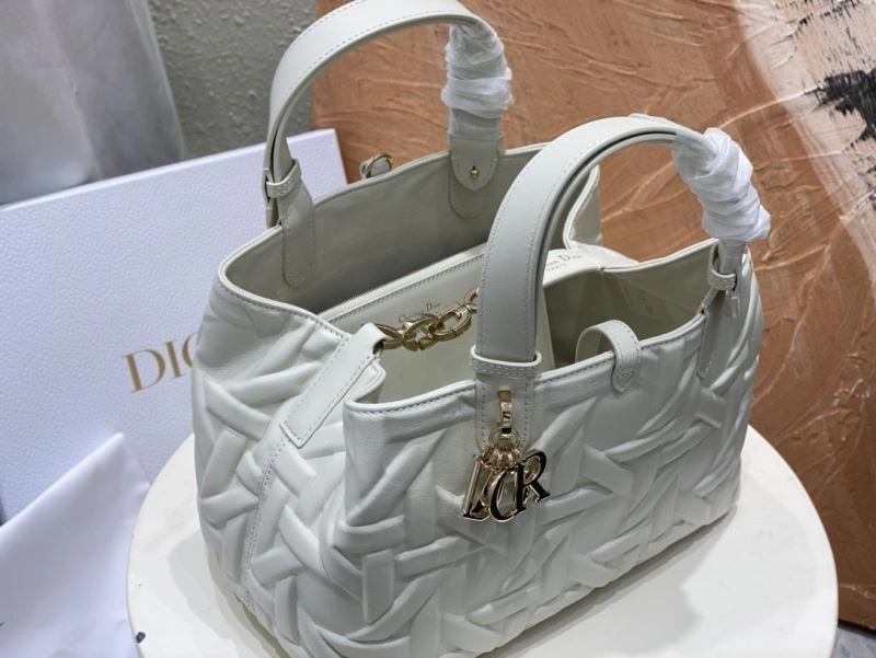 Reasonably priced Christian Dior Shopping Bags