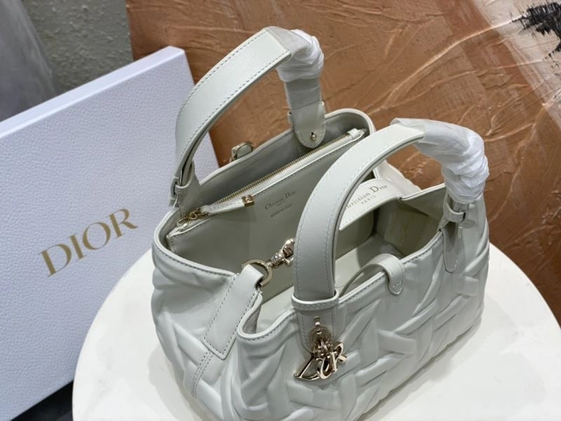 Economical Christian Dior Shopping Bags