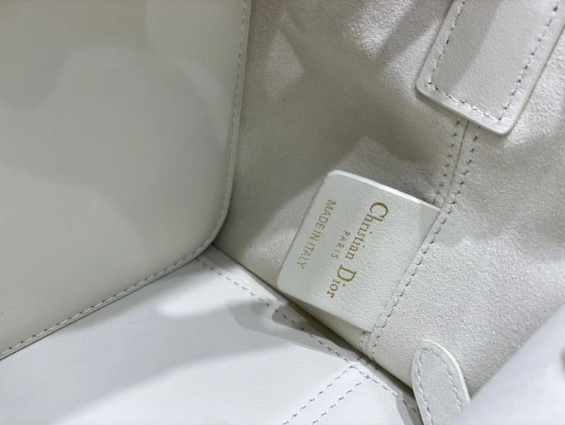 Economical Christian Dior Shopping Bags