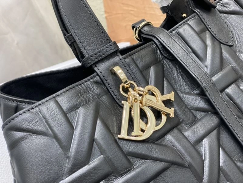 Low-cost Christian Dior Shopping Bags