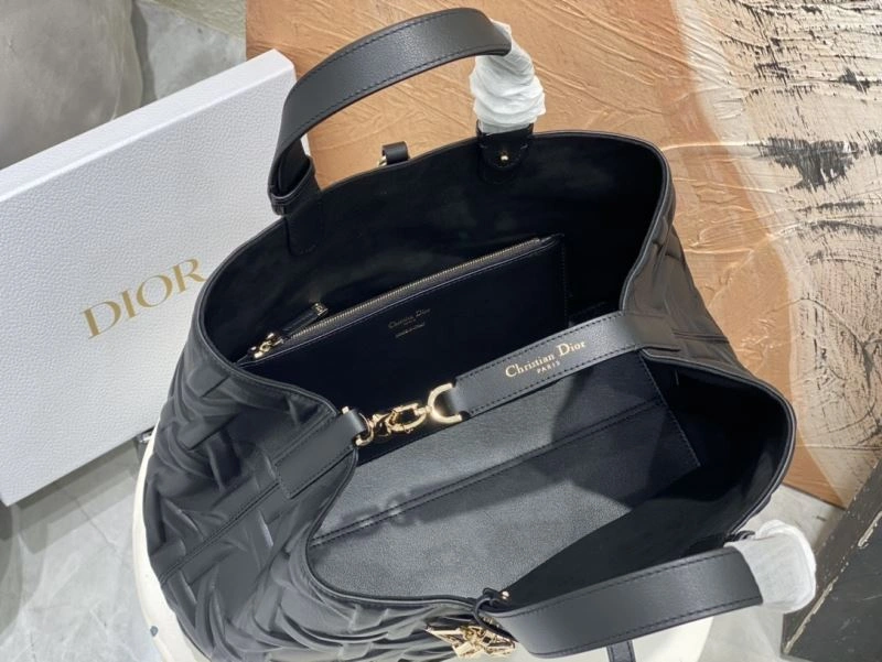 Low-cost Christian Dior Shopping Bags