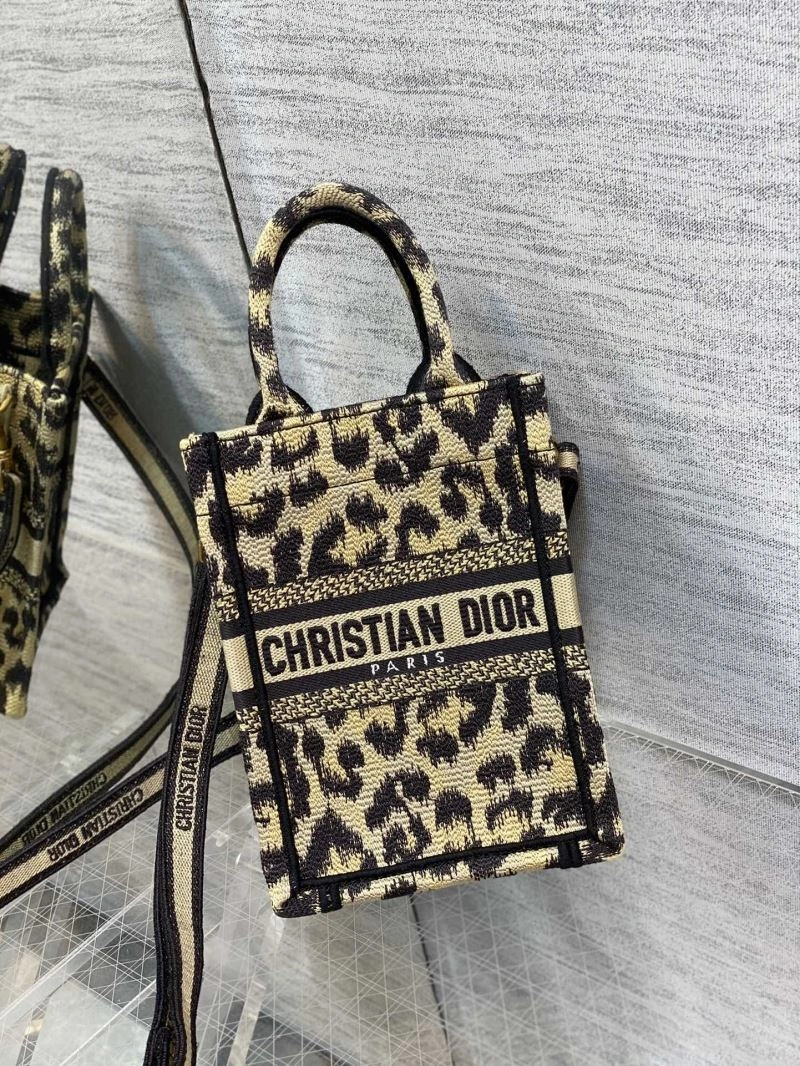 Official Christian Dior Shopping Bags