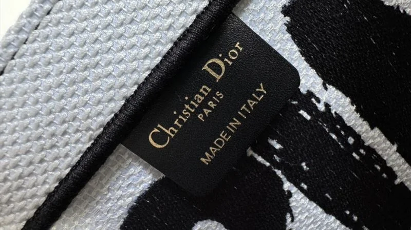 Top match Christian Dior Shopping Bags