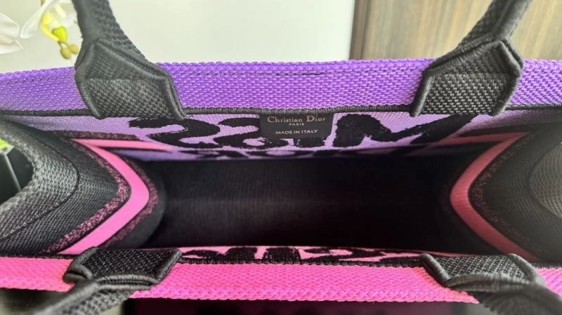 Inexpensive Christian Dior Shopping Bags