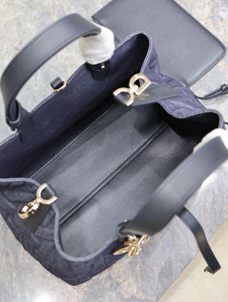 Legit Christian Dior Shopping Bags