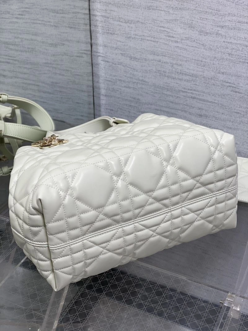 Bargain Christian Dior Shopping Bags
