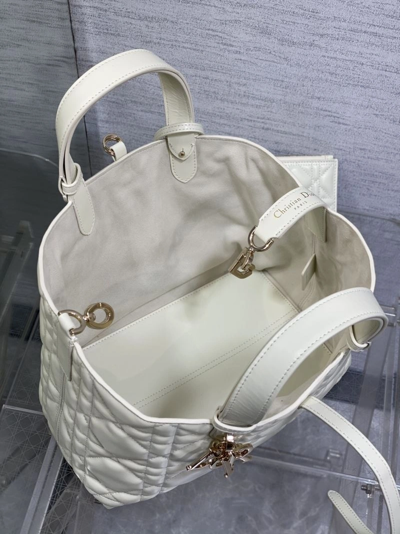 Bargain Christian Dior Shopping Bags