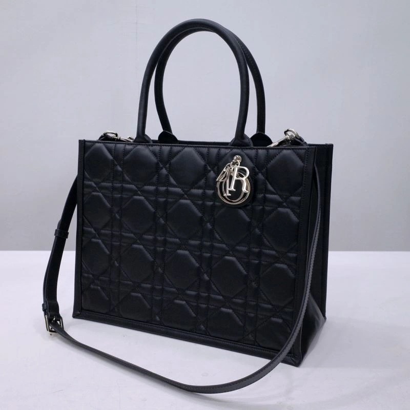 Bargain Christian Dior Shopping Bags