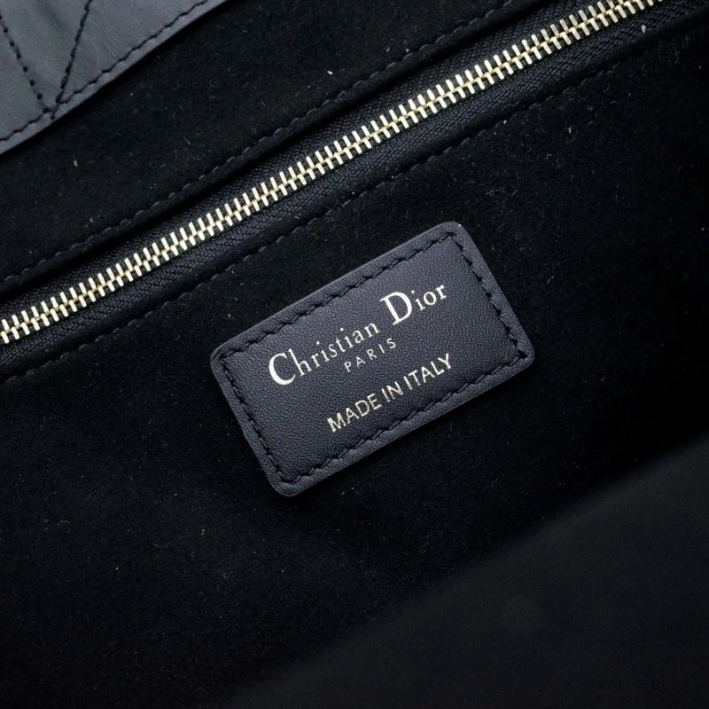 Bargain Christian Dior Shopping Bags