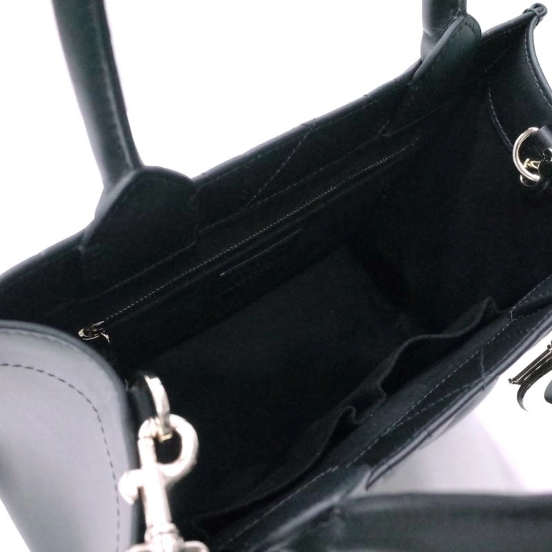 Indistinguishable Christian Dior Shopping Bags