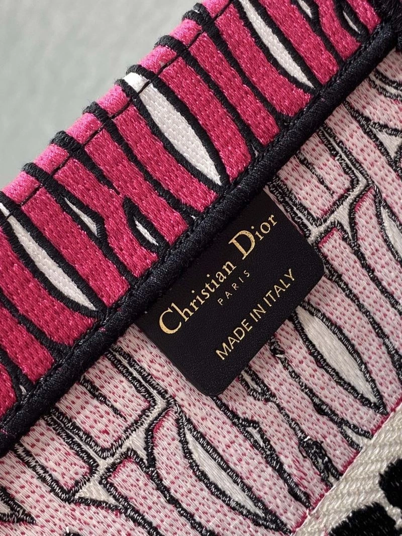Low-cost Christian Dior Shopping Bags