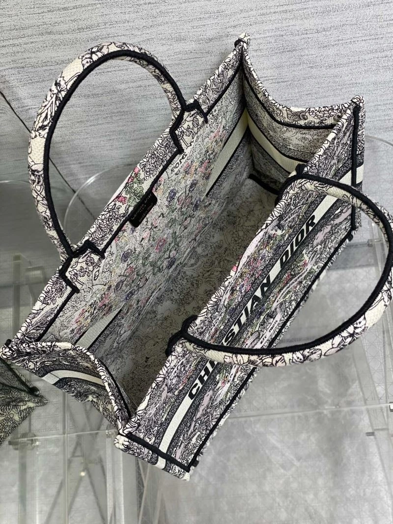 Brand-authenticated Christian Dior Shopping Bags