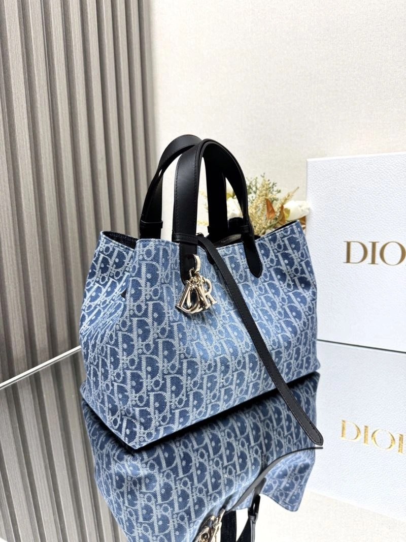 Bargain Christian Dior Shopping Bags