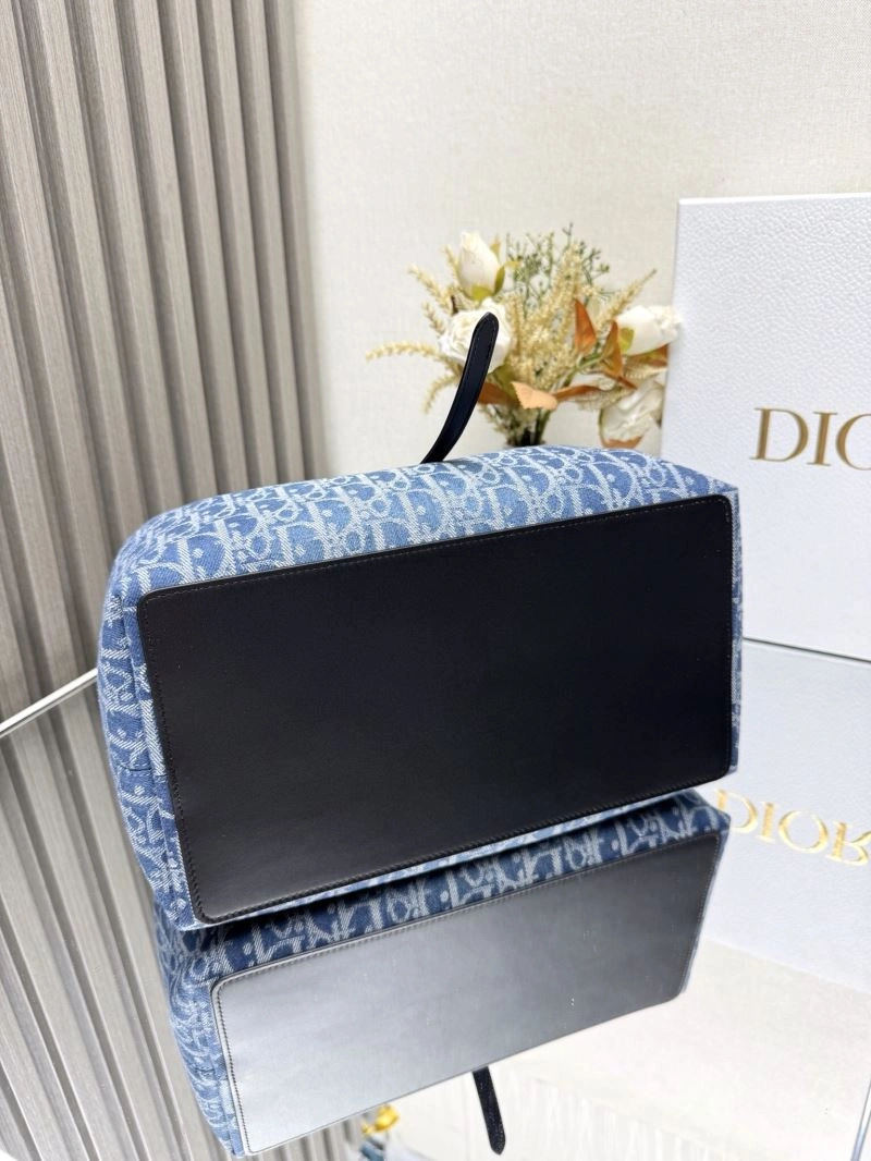Bargain Christian Dior Shopping Bags