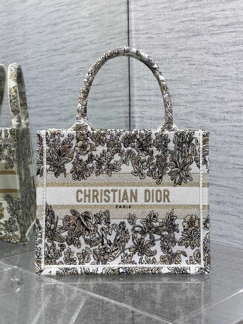 Christian Dior Shopping Bags