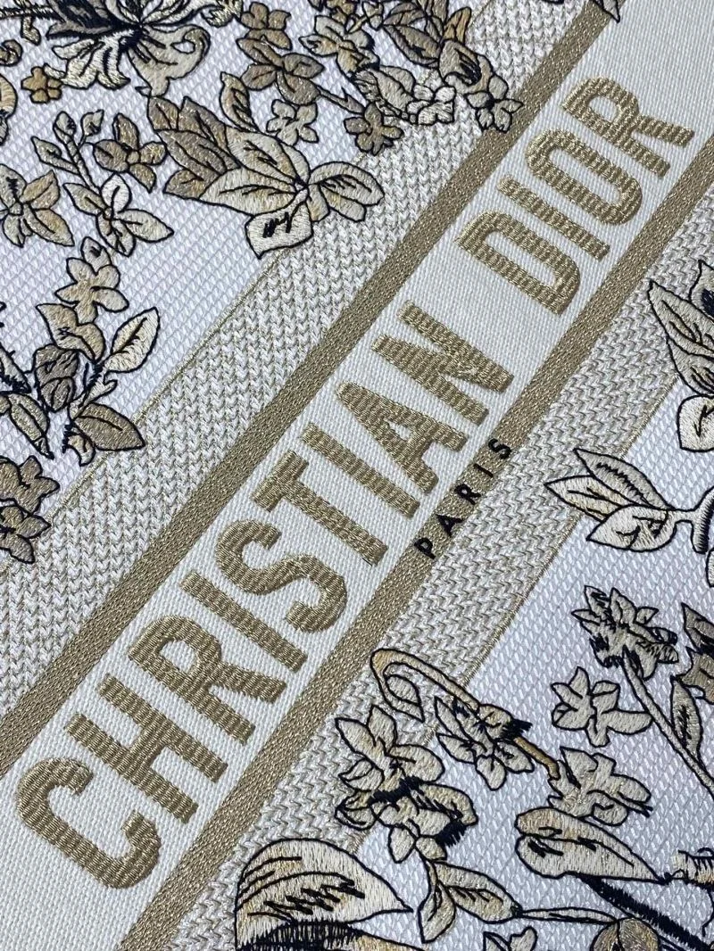 Top mirror Christian Dior Shopping Bags