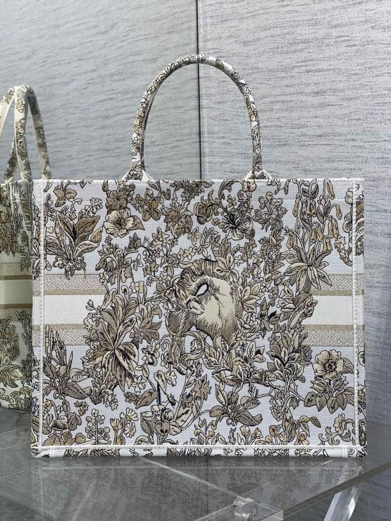 Top mirror Christian Dior Shopping Bags