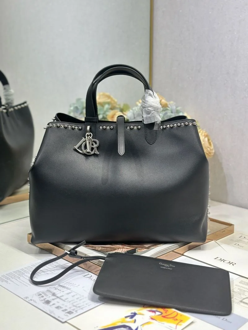 Christian Dior Shopping Bags