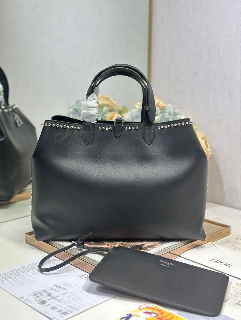 Indistinguishable Christian Dior Shopping Bags