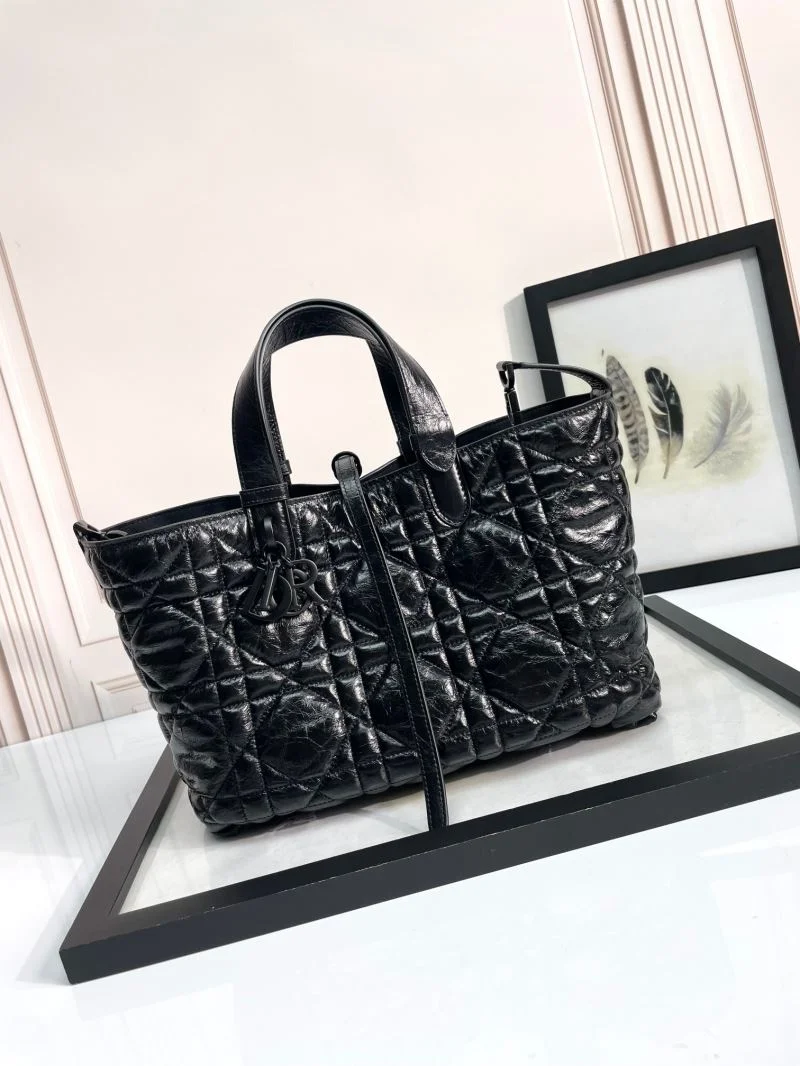 Inexpensive Christian Dior Shopping Bags