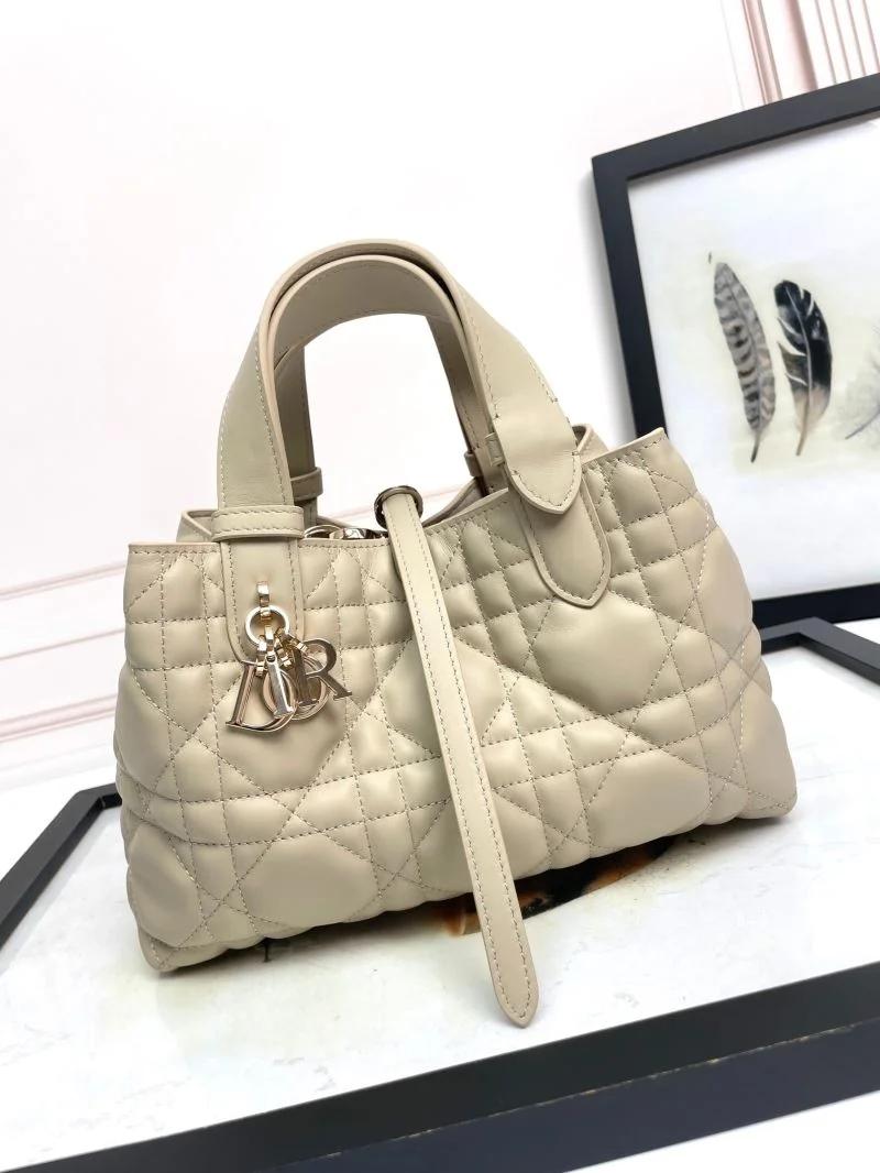 Top mirror Christian Dior Shopping Bags