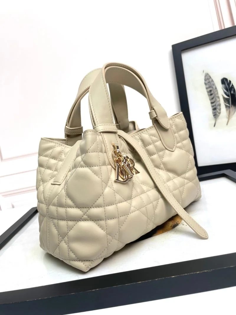 Top mirror Christian Dior Shopping Bags