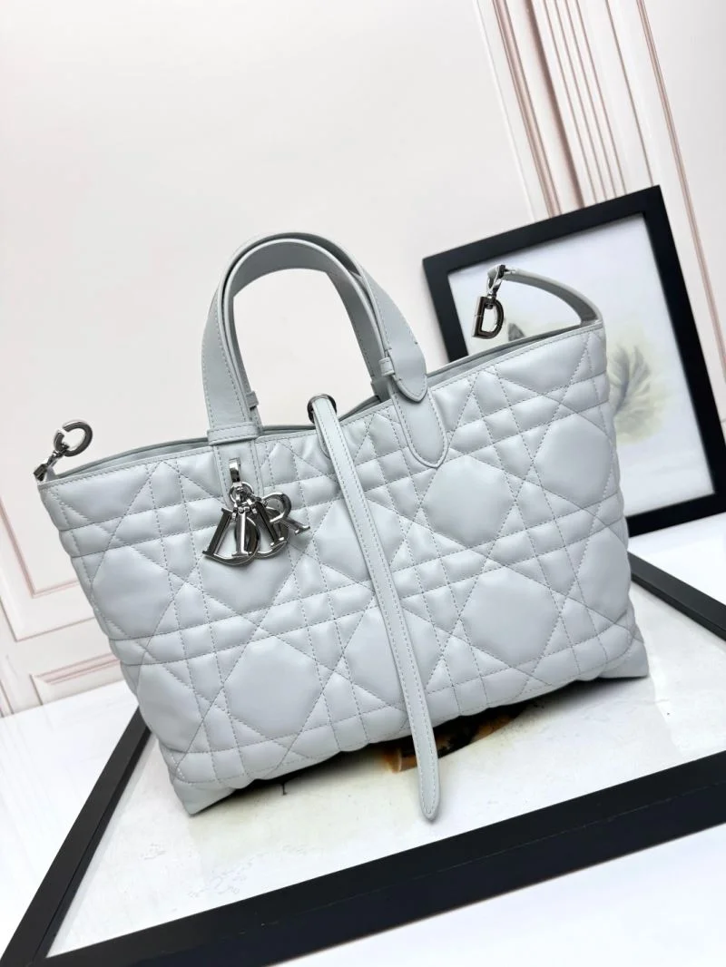 Top mirror Christian Dior Shopping Bags