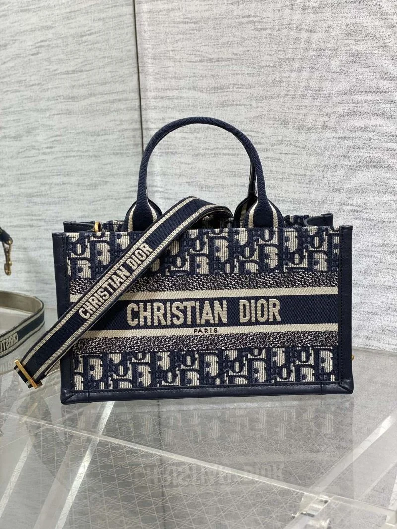 Legit Christian Dior Shopping Bags