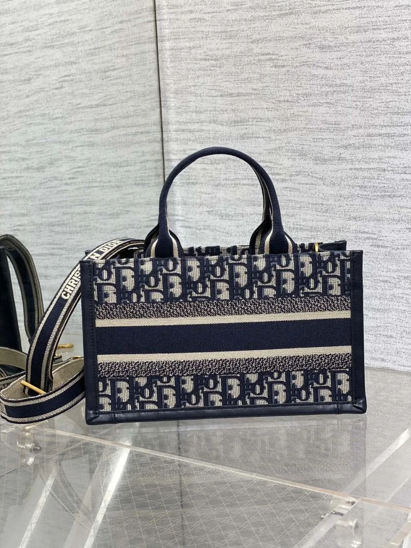 Legit Christian Dior Shopping Bags