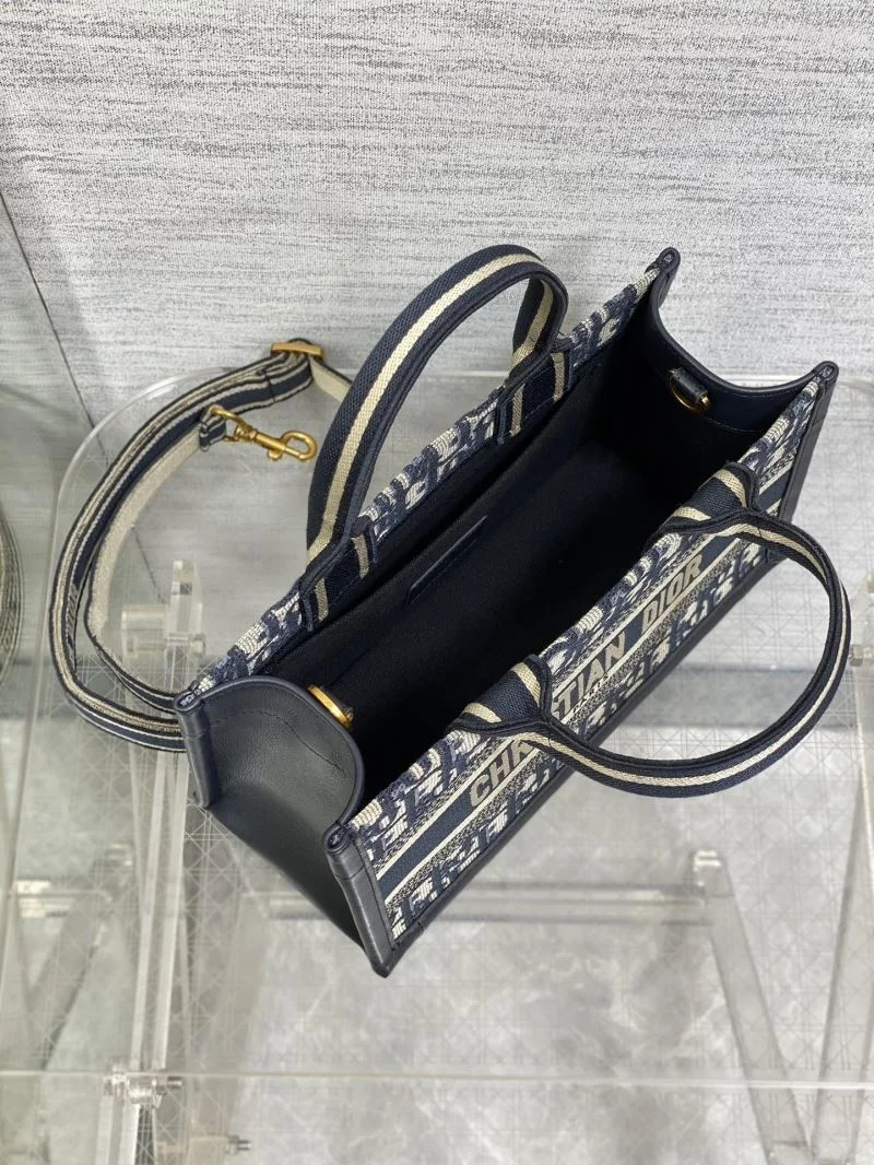 Legit Christian Dior Shopping Bags