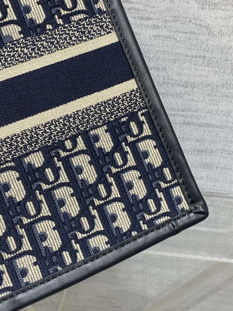 Legit Christian Dior Shopping Bags