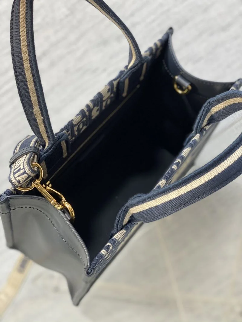 Legit Christian Dior Shopping Bags