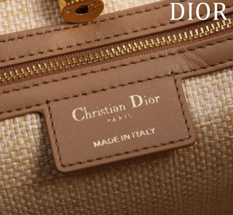 Reasonably priced Christian Dior Shopping Bags