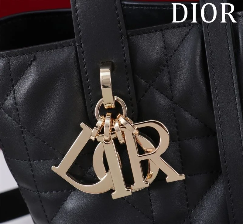 Bargain Christian Dior Shopping Bags