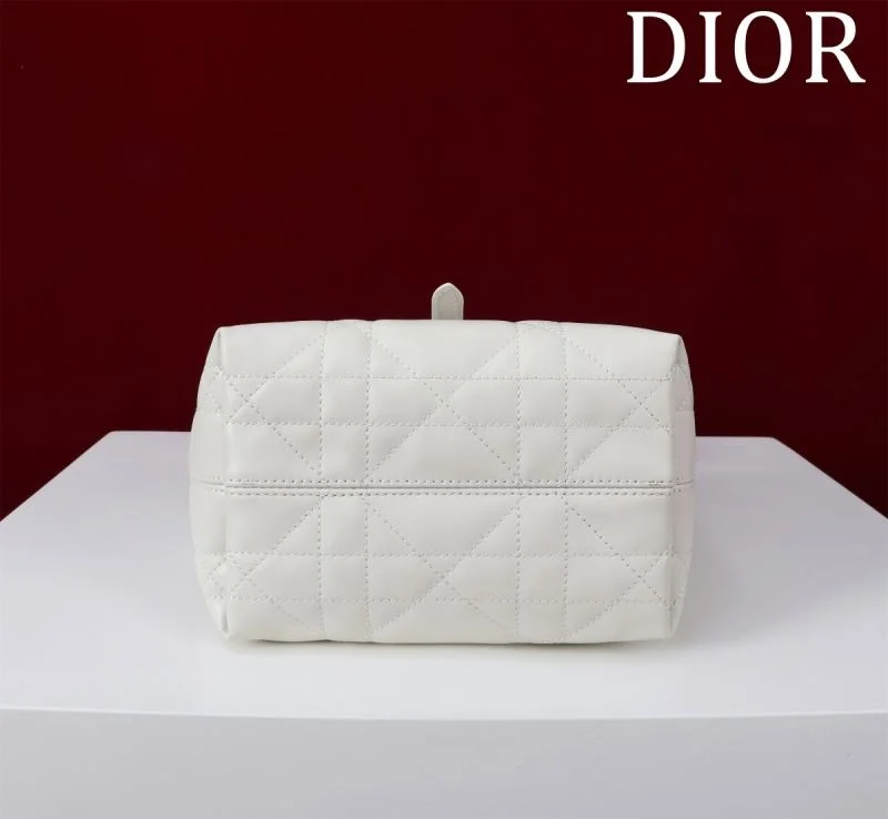 Inexpensive Christian Dior Shopping Bags