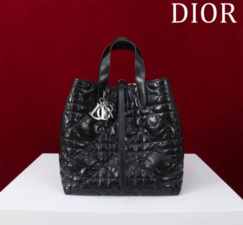 Low-cost Christian Dior Shopping Bags
