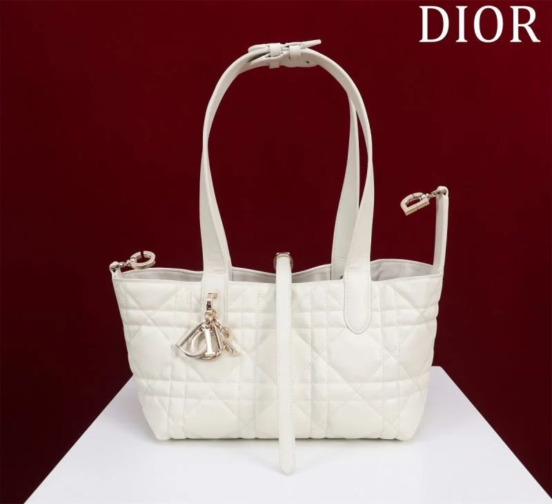 Top mirror Christian Dior Shopping Bags
