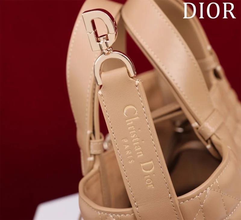 Top mirror Christian Dior Shopping Bags