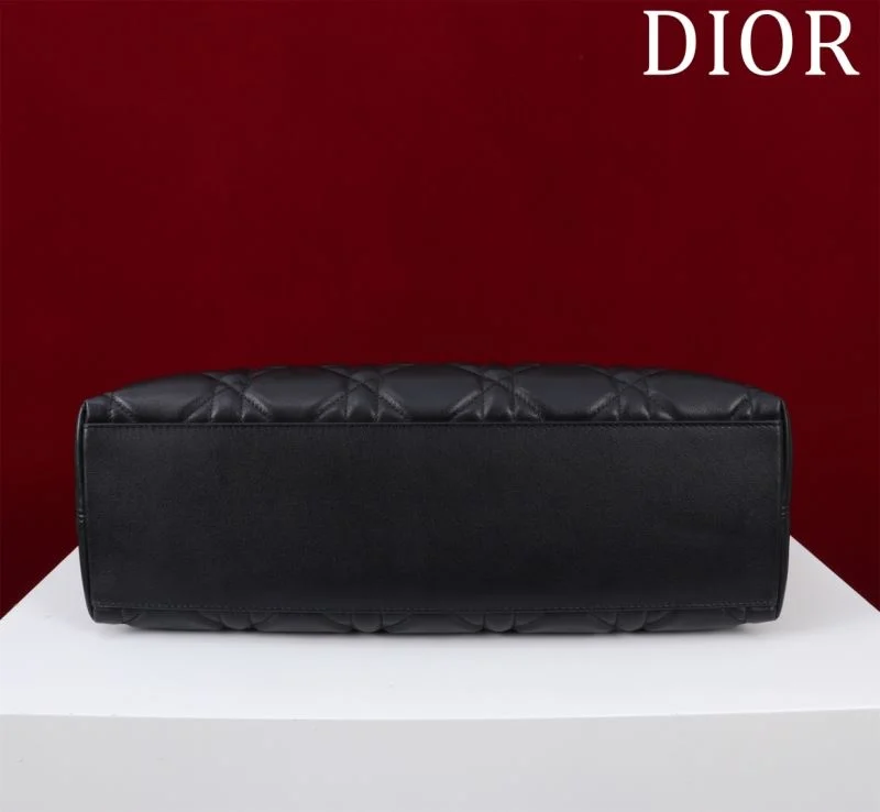 Value-priced Christian Dior Shopping Bags