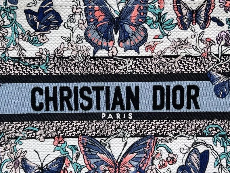 Low-cost Christian Dior Shopping Bags