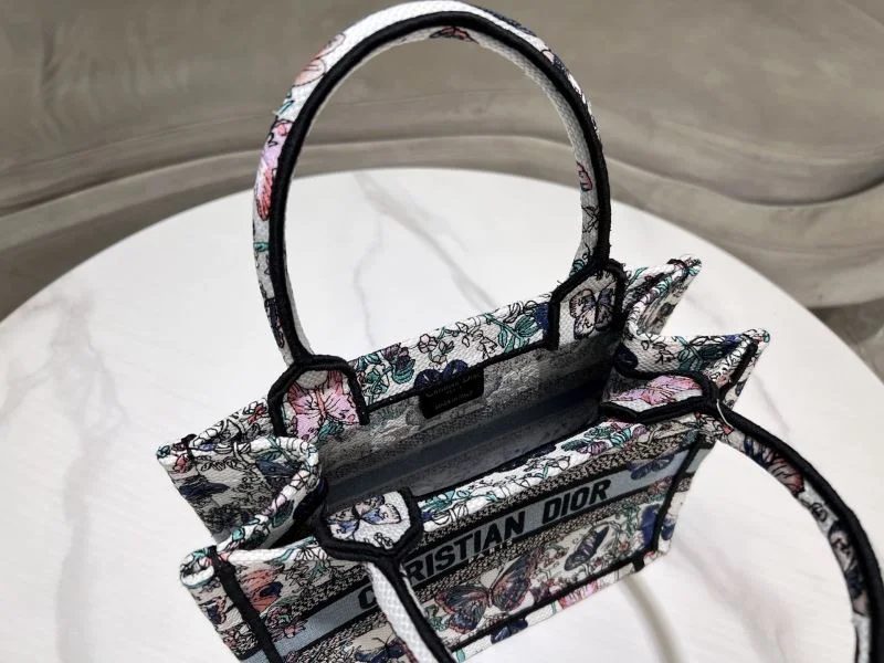 Low-cost Christian Dior Shopping Bags