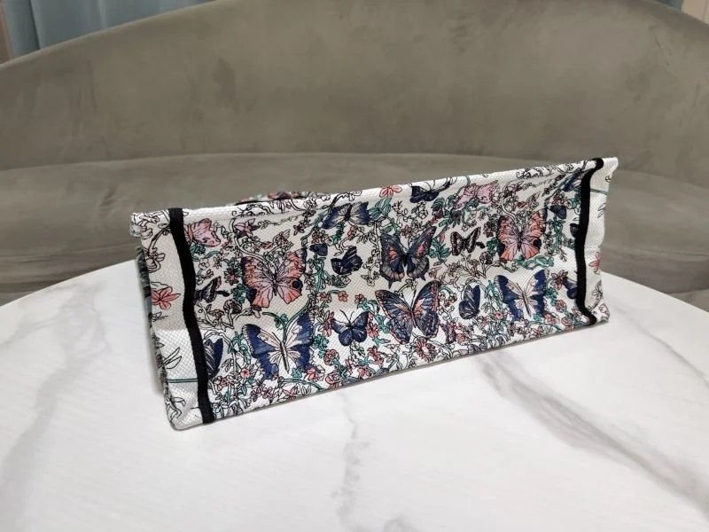 Indistinguishable Christian Dior Shopping Bags