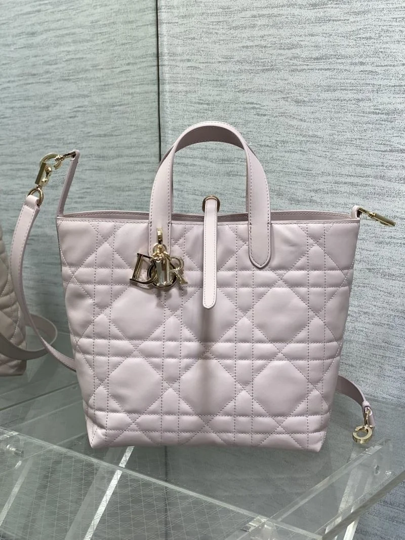 Exact replica Christian Dior Shopping Bags