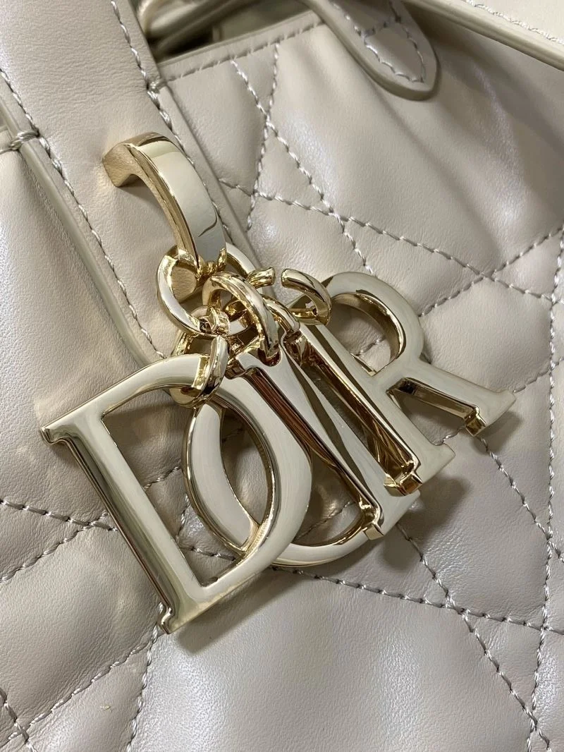 1:1 copy Christian Dior Shopping Bags