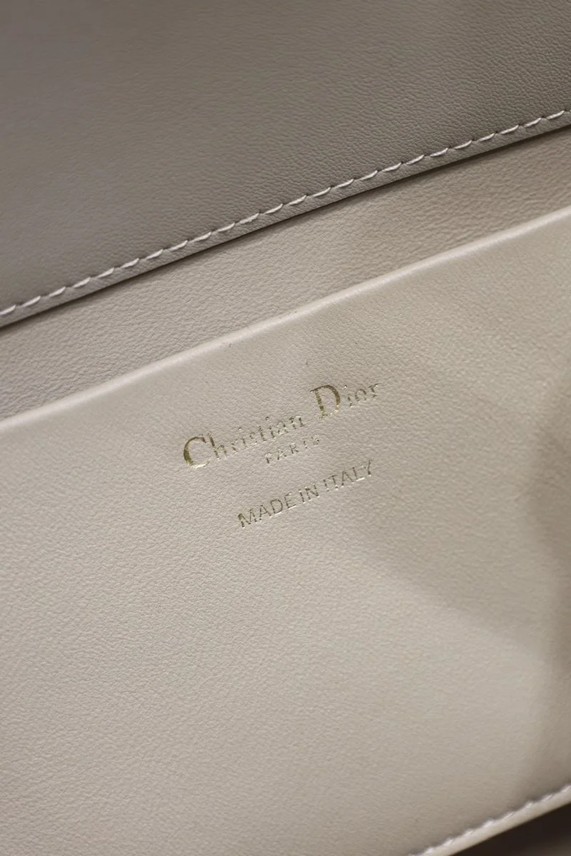 Reasonably priced Christian Dior Shopping Bags