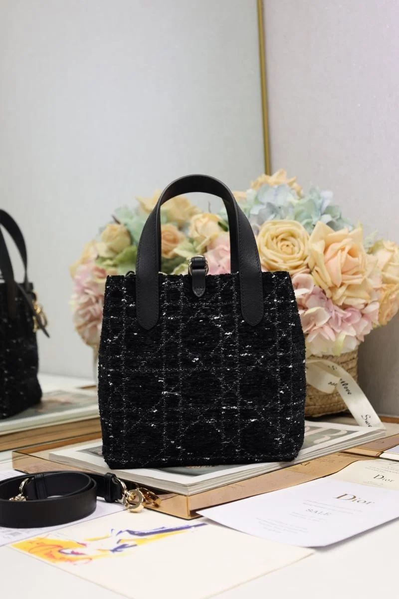 Mirror quality Christian Dior Shopping Bags