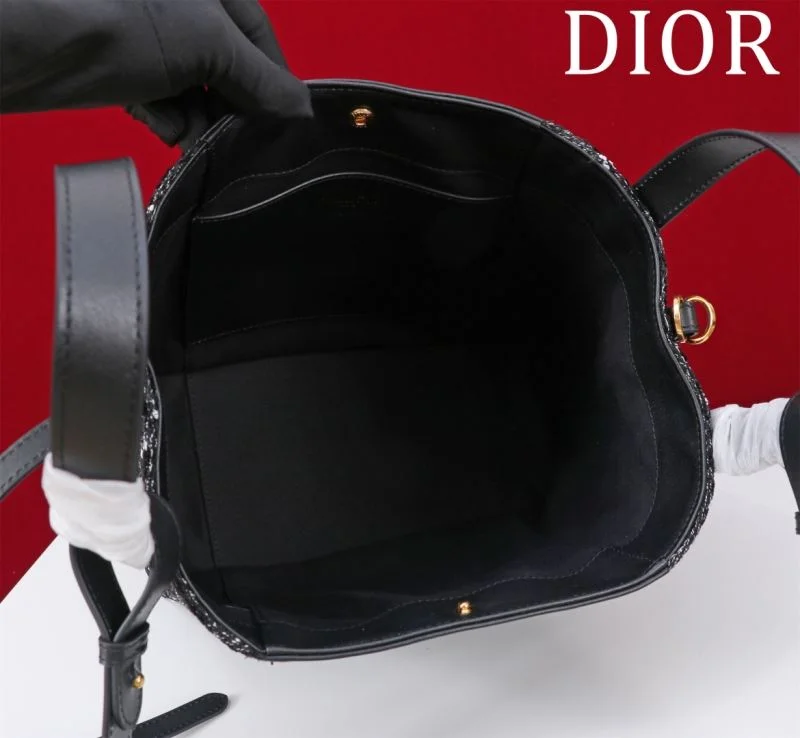 Top match Christian Dior Shopping Bags
