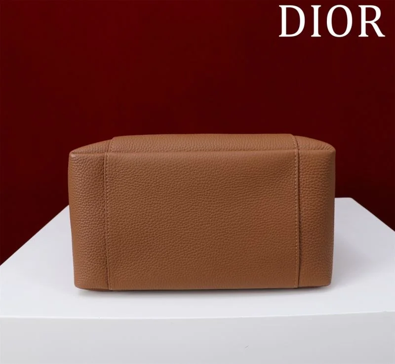 Top mirror Christian Dior Shopping Bags