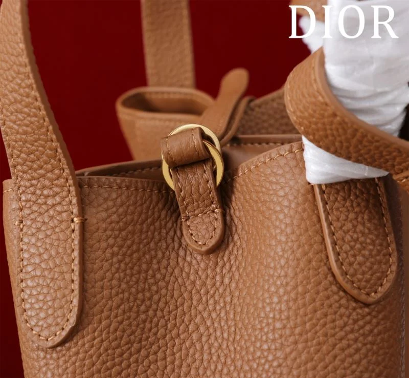 Top mirror Christian Dior Shopping Bags