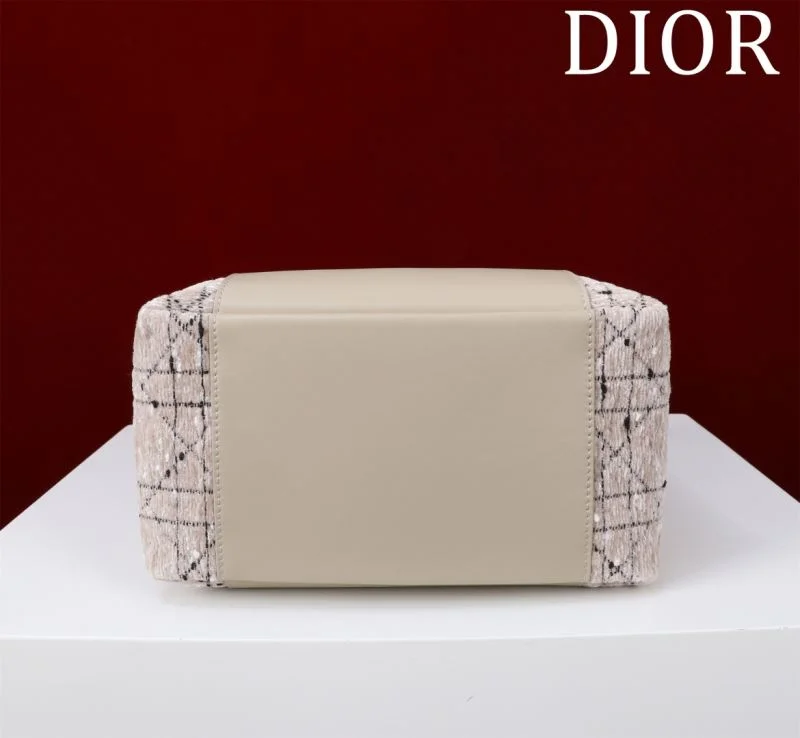 Economical Christian Dior Shopping Bags